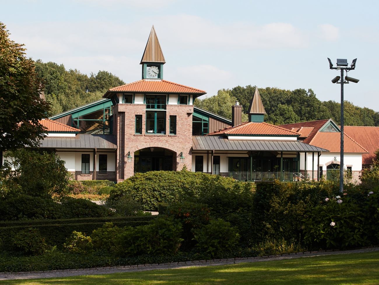 Helgstrand Germany | German breeding accosiation | Horses