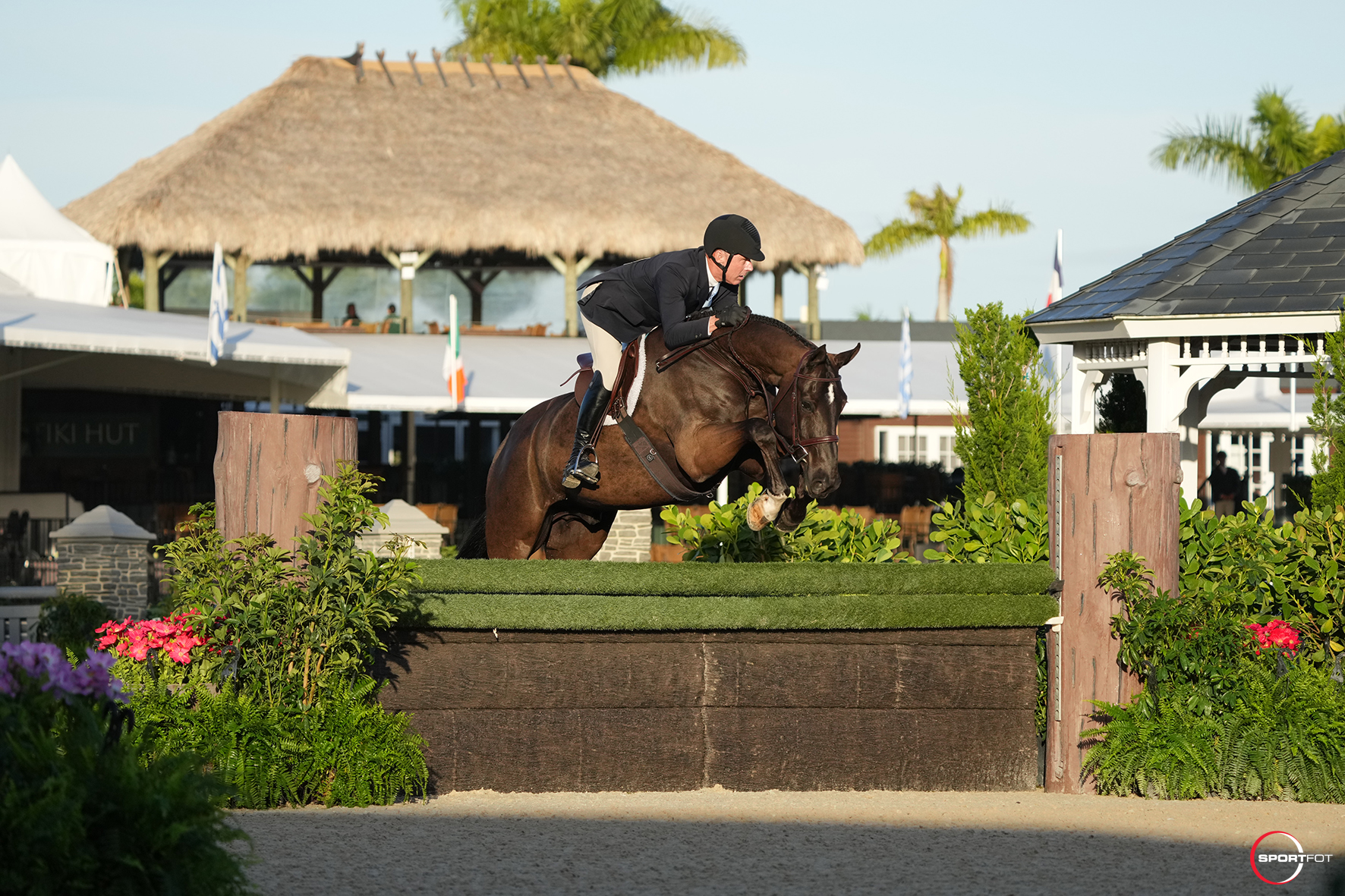 Hunters Take to International Ring During World Championship Hunter ...