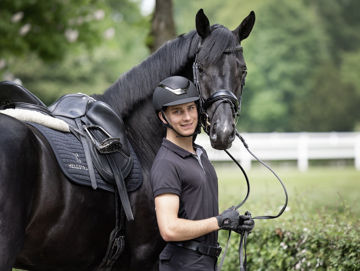 Helgstrand Germany | German breeding accosiation | Horses